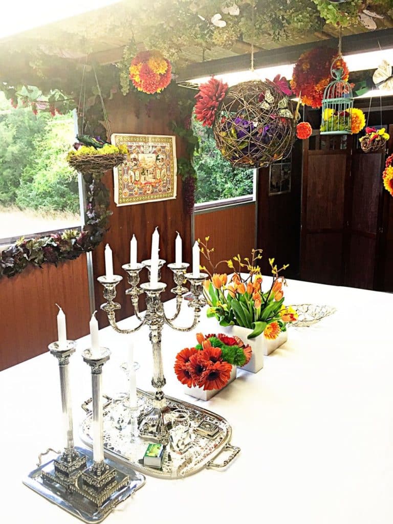 The Sukkah Decorations You DO Have Time to Create - Between Carpools