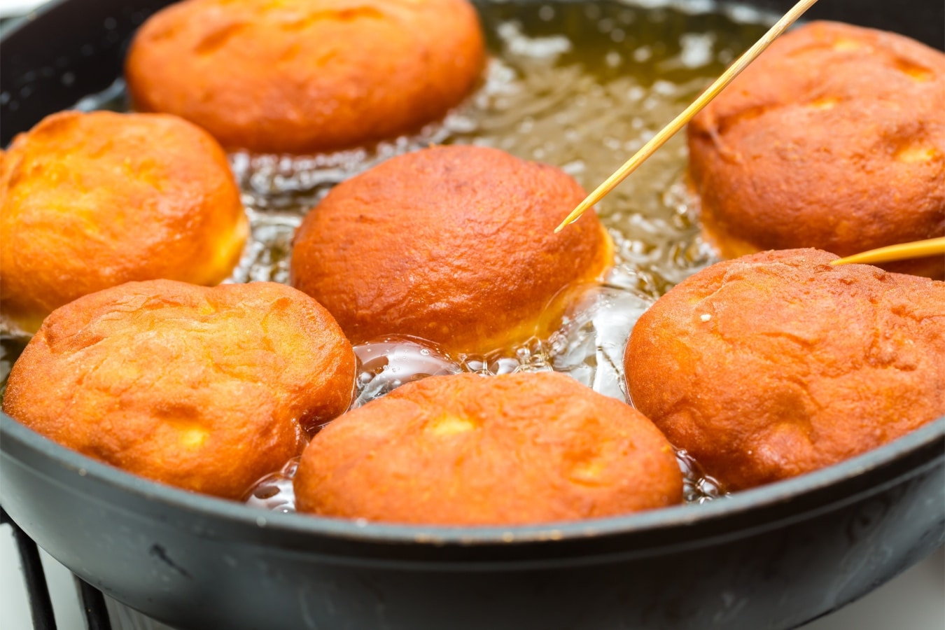 The 7 “Don’ts” of Frying Donuts - Between Carpools