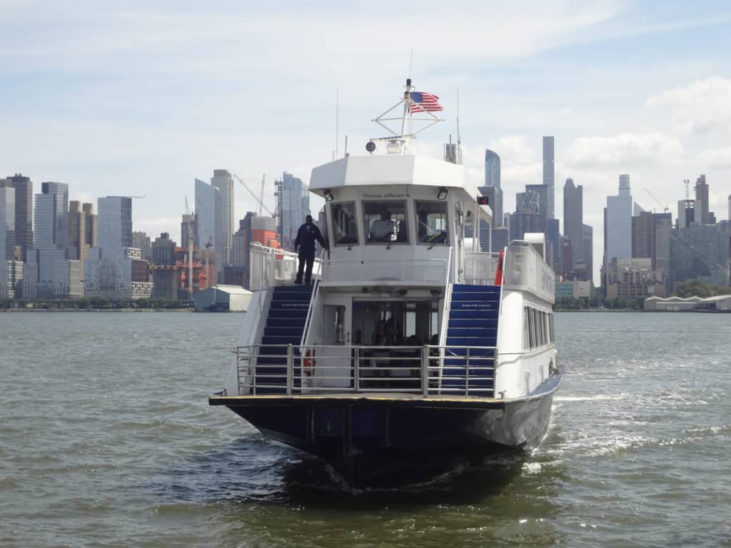 Fascinating Things to Do and See in Manhattan - Between Carpools